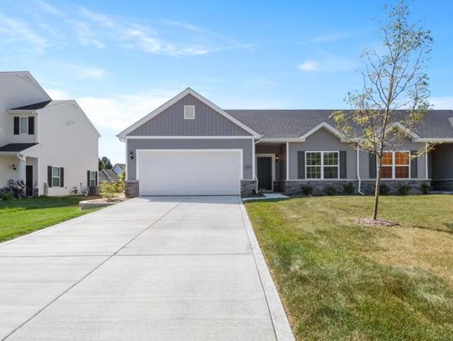 7081 Johnson St, Merrillville, IN 46410
