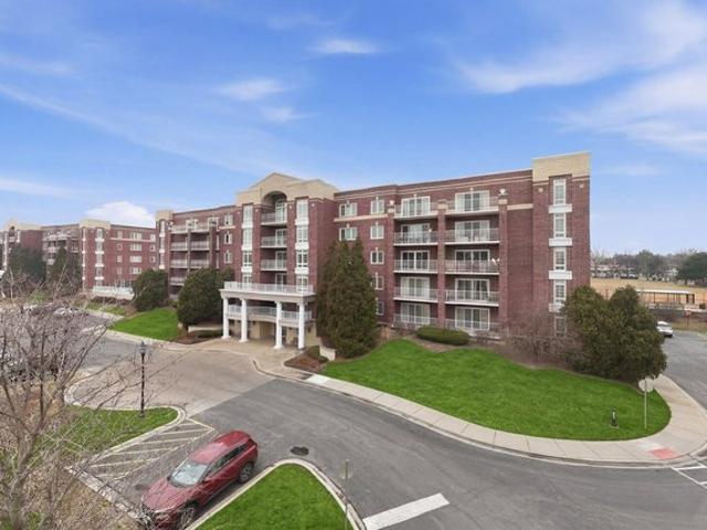 7081 W Touhy Ave Apt 407, Niles, IL 60714