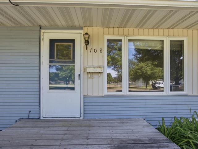 708 19th Street N