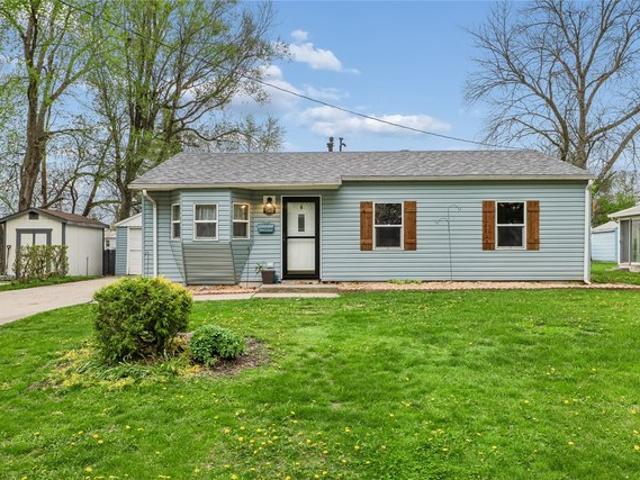 708 5th St SE, Altoona, IA 50009