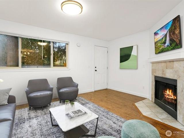 708 6th Ave S Unit E104, Kent, WA 98032