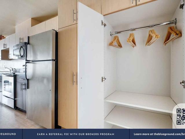 708 6th Avenue North 1 Bedroom Apartment for Rent at 708 6th Ave N #575, Seattle, WA 98109 Lower Queen Anne