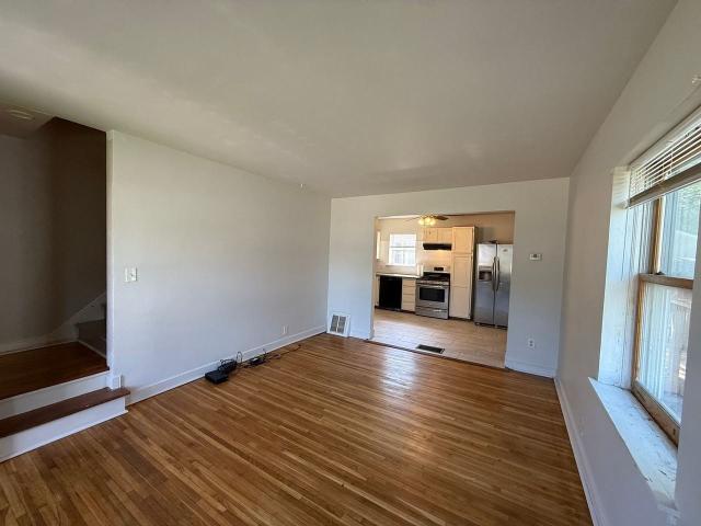 708 710 1st Ave S 3 Bedroom Apartment for Rent at 708 1st Ave S, South Saint Paul, MN 55075