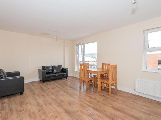 708 College Central, Belfast, BT1 6BZ