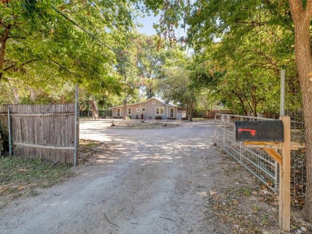 708 and 712 Nowotny Ln, Austin, TX 78702