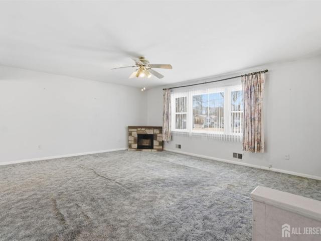 708 Auth Avenue