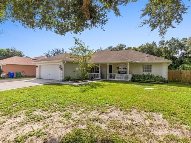 708 Bayfront Ter, Sebastian, FL 32958