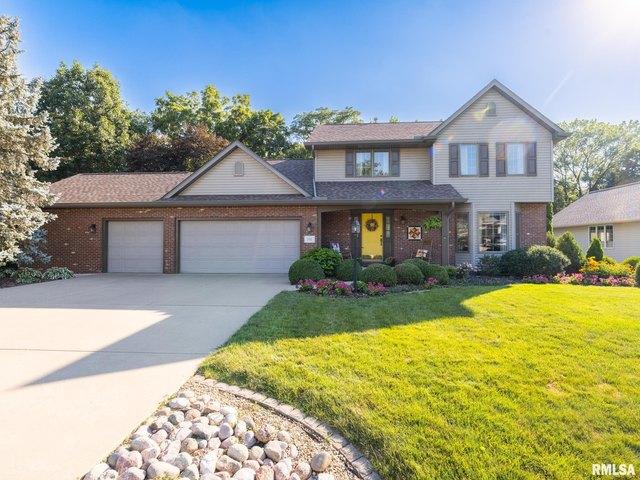 708 Bayside Cir, Germantown Hills, IL 61548