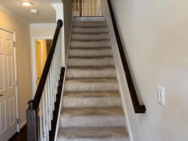 708 Bunker Lane