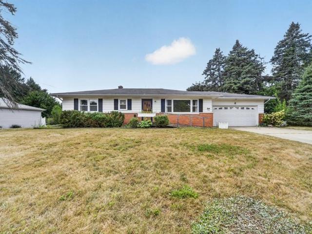 708 Greenridge Rd, Battle Creek, MI 49015