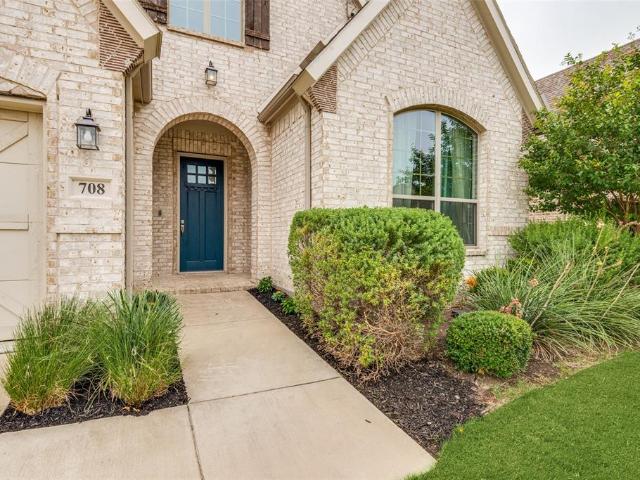 708 Dusty Trail