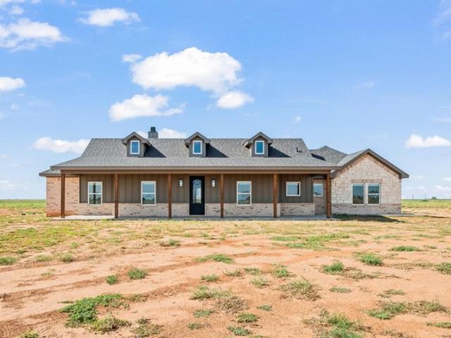 708 E FM 597, Abernathy, TX 79311