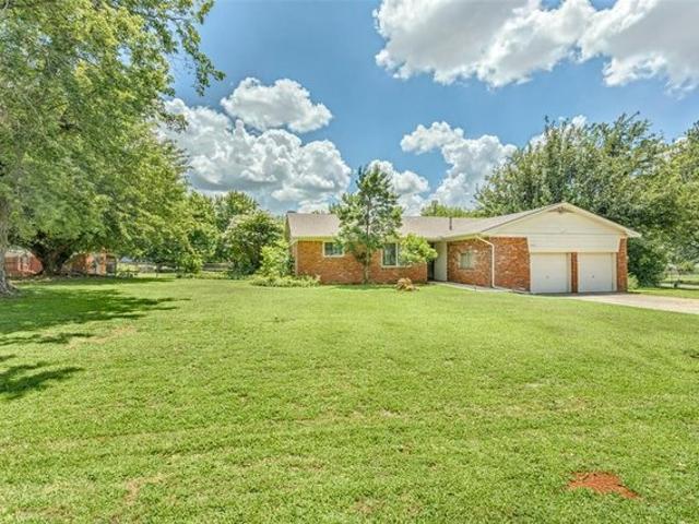 708 E Lea Ter, Mustang, OK 73064