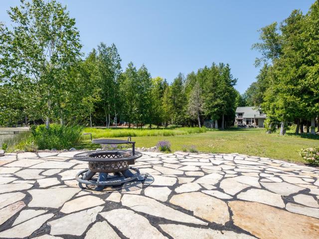 708 E Sugar Bay Lane