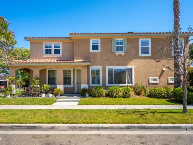 708 Entrada Drive