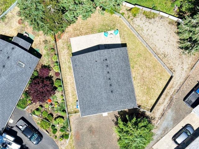 708 Eider Court SE