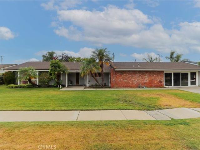 708 El Mirador Dr, Fullerton, CA 92835