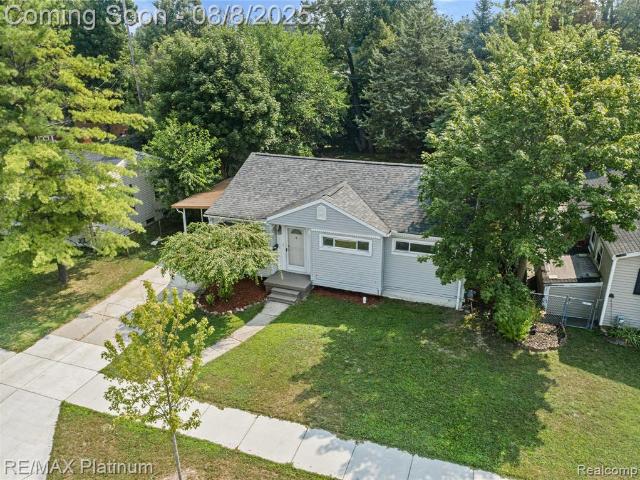 708 Elmwood Drive
