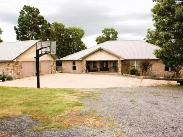 708 KID PHILLIPS RD, MARSHALL, AR 72650 Single Family Residenc.