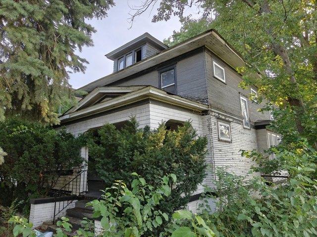 708 Harrison St, Gary, IN 46402
