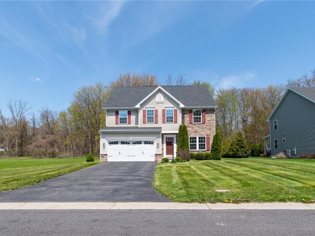 708 Hillspring