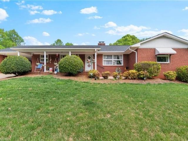 708 Hudson St, Winston Salem, NC 27105
