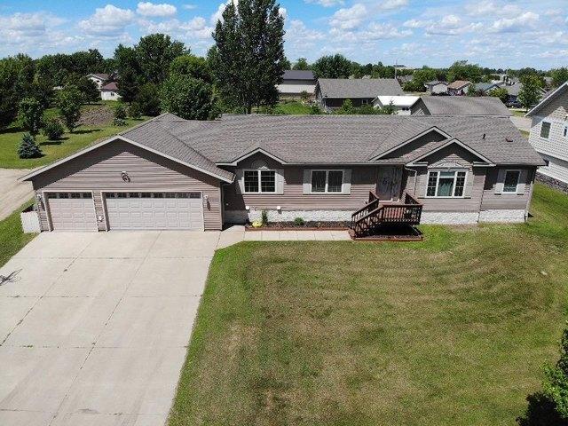 708 Irving Ave SW, Wadena, MN 56482