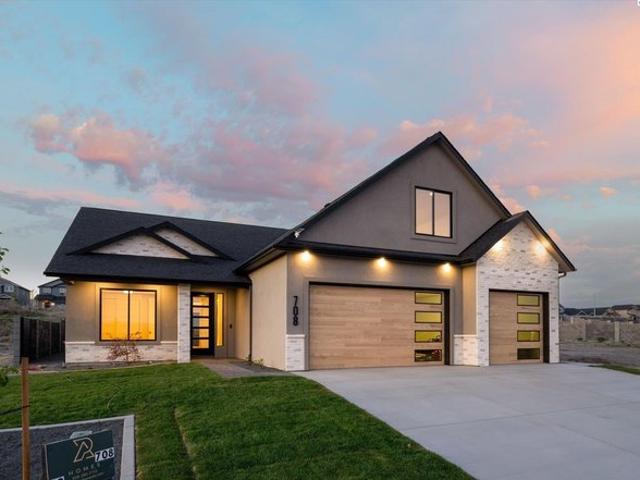 708 Lazio, Richland, WA 99352