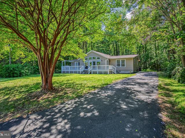 708 Monument Dr, Montross, VA 22520 | MLS #VAWE2011 | Compass
