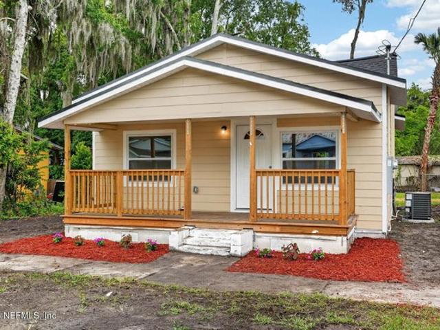 708 Madison St, Palatka, FL 32177
