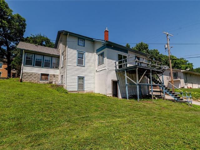 708 N 5th Street