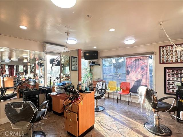 708 N Marengo
