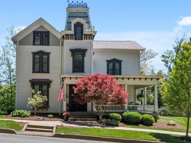 708 N Perry St, Titusville, PA 16354