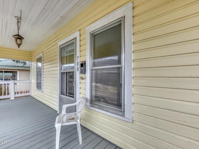 708 North Main Avenue