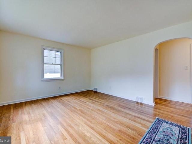 708 Nathan Hale Avenue