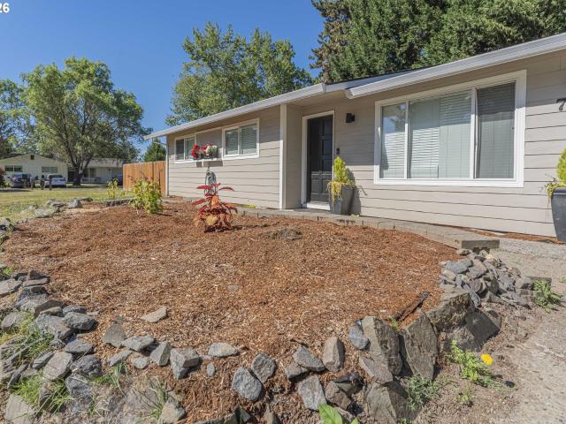 708 NE 1ST CT