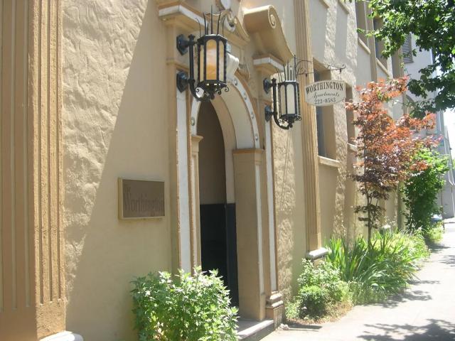 708 NW 19th Ave