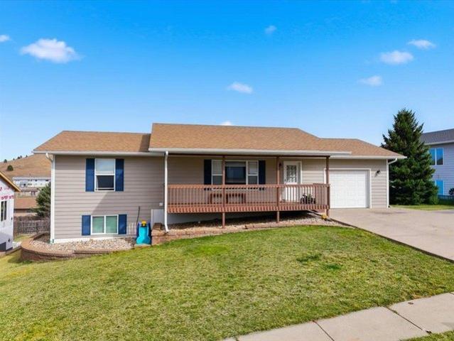 708 S 31st St, Spearfish, SD 57783