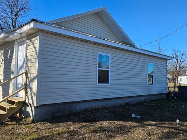708 S 3rd St, Paragould, AR 72450