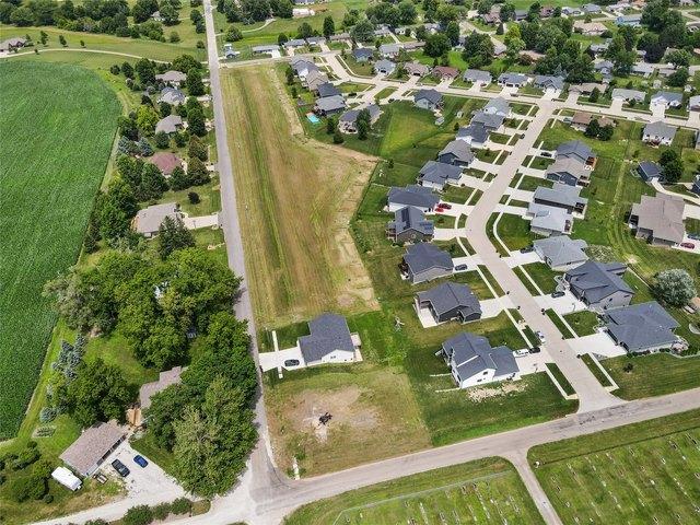 708 S Taylor St, Monroe, IA 50170