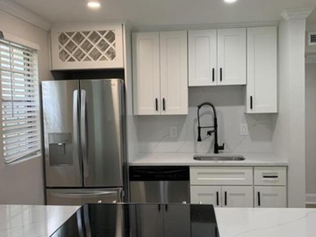 708 S Arlington Mill Dr Unit 14201, Arlington, VA 22204