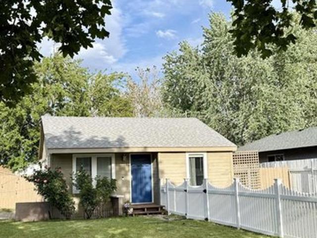708 Sanford Ave, Richland, WA 99352