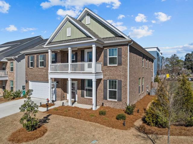 708 Sterling Creek Court
