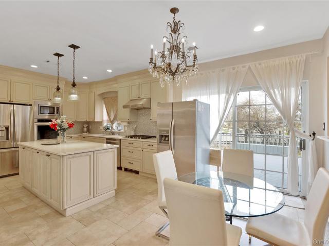 708 Park Ln, Cedarhurst, NY 11516 | MLS #965973