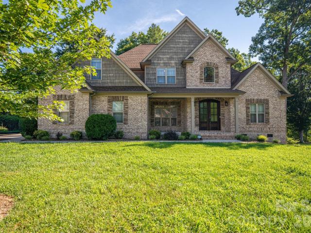 708 Players Ridge Road