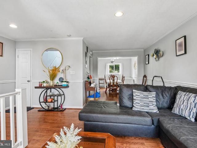 708 Robinwood Drive