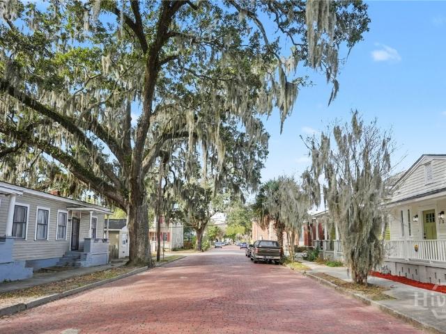 708 W 36th Street