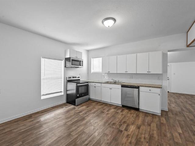 708 W Day St, Denison, TX 75020 | MLS #21185