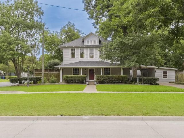 708 W Marvin Avenue
