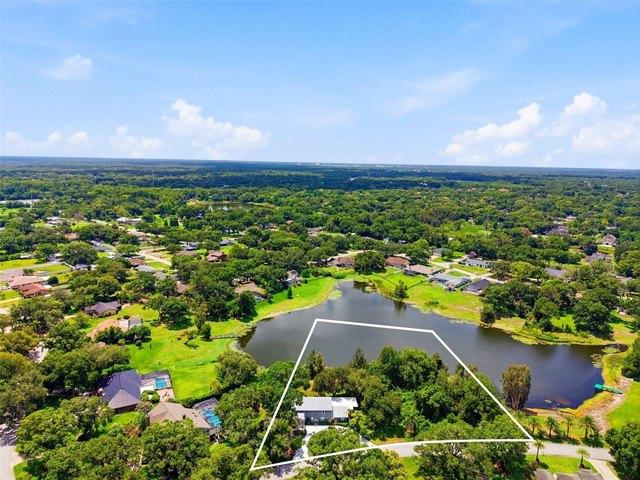 708 Warren Rd, Lutz, FL 33548